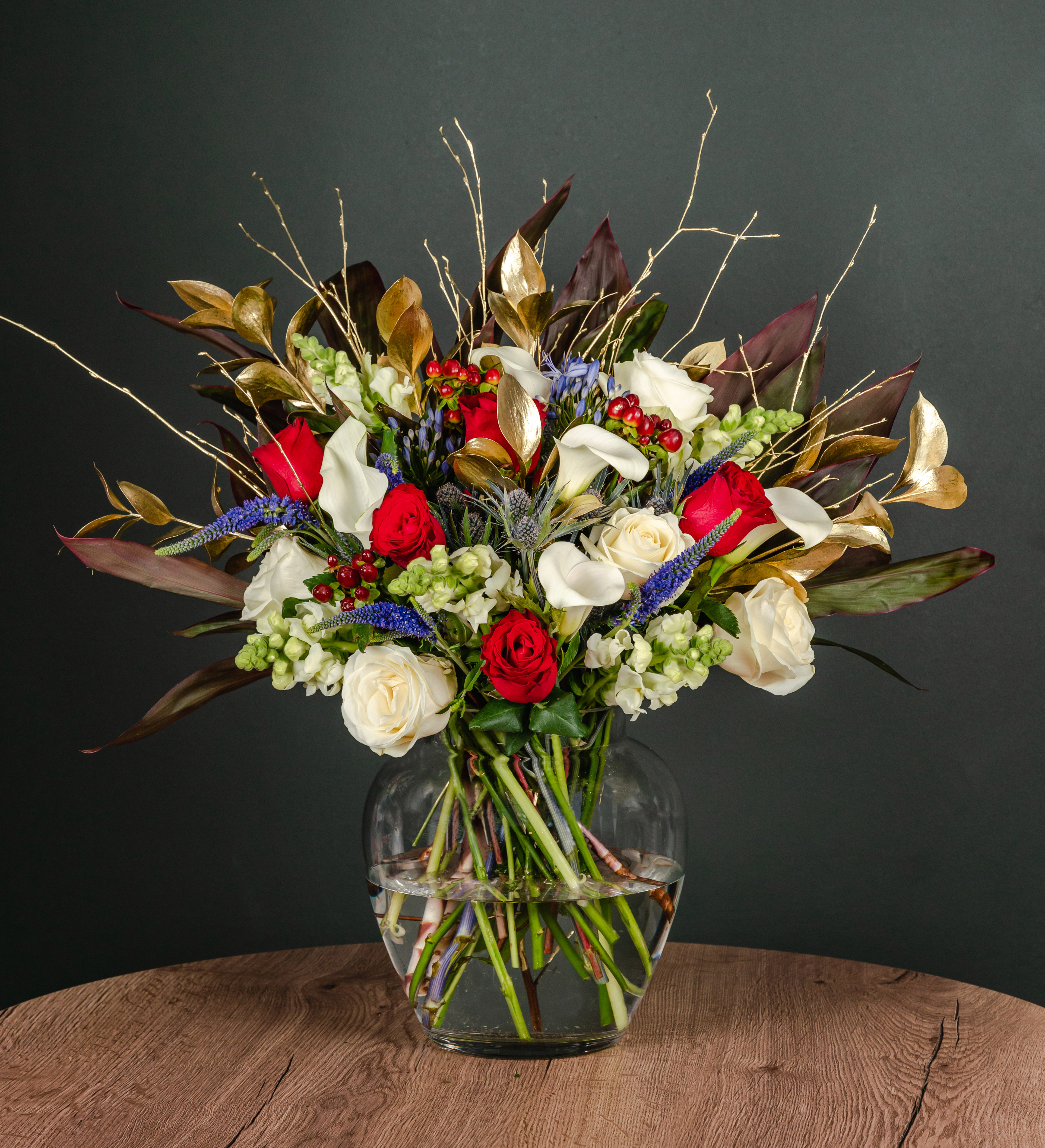 Coronation Flowers | Prestige Hampers